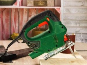 31 Different Types Of Carpentry Tools And Their Uses - ToolsOwner