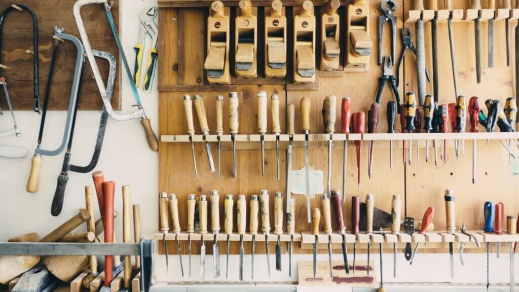 31 Different Types Of Carpentry Tools And Their Uses - ToolsOwner